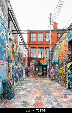 Graffiti Alley in Baltimore, Maryland USA Stock Photo - Alamy