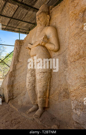 Statue of king Parakramabahu in Polonnaruwa, Sri Lanka Stock Photo - Alamy