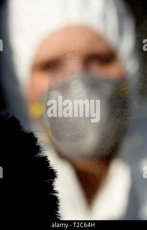 Police SOCO taking evidence Stock Photo - Alamy