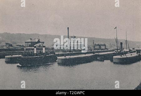 Eastham Locks, Manchester Ship Canal early 1900’s Stock Photo - Alamy