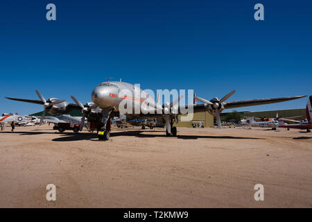Lockheed L-049 Constellation TWA Stock Photo - Alamy