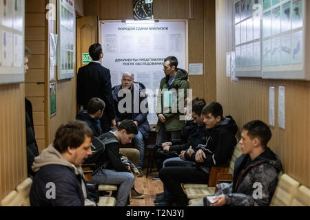 Army conscripts undergo medical examination in a regional assembly ...