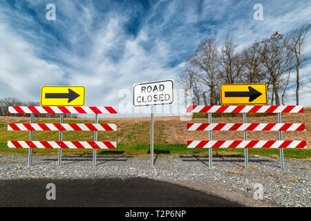 Horizontal shot of road sign detour on the right Stock Photo - Alamy