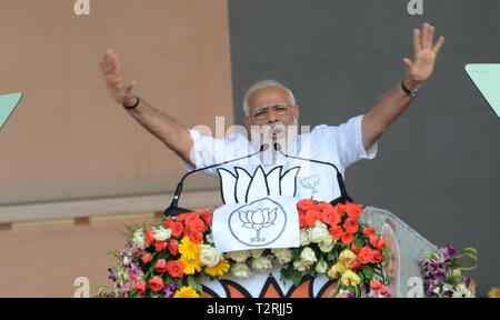 Kolkata, India. 03rd Apr, 2019. Prime Minister Narendra Modi address ...