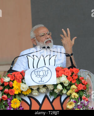 Kolkata, India. 03rd Apr, 2019. Prime Minister Narendra Modi address ...