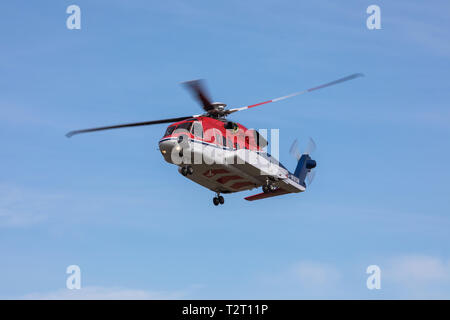 A CHC Sikorsky S-92 helicopter used to transport oil workers to and ...