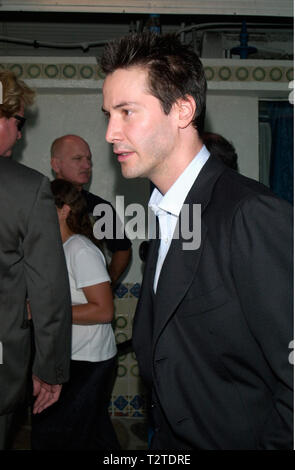 KEANU REEVES in THE REPLACEMENTS (2000), directed by HOWARD DEUTCH ...