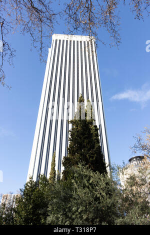Torre Picasso, Picasso Tower, is a skyscraper in Madrid, designed by ...