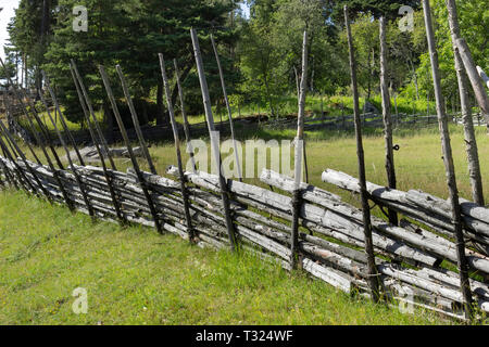 Swedish wooden traditional mediaval fencing palisade handmade ...