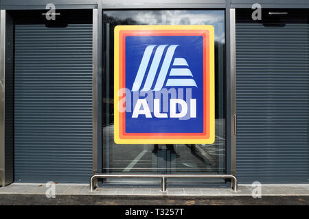 Aldi Supermarket Bakewell in the Derbyshire Peak District,UK Stock ...
