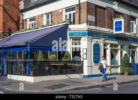 Le Colombier Restaurant, Chelsea, London Stock Photo - Alamy
