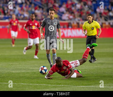 Harrison, United States. 06th Apr, 2019. Ike Opara (3) of Minnesota ...