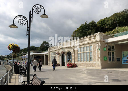 UK, Dorset, Lyme Regis, Jubilee Pavilion on Marine Parade Stock Photo ...