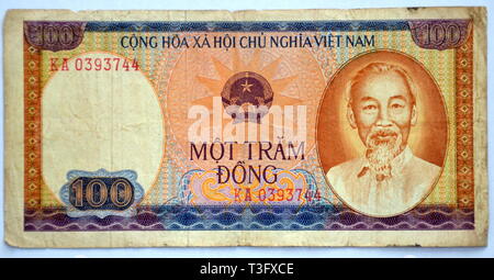 5 Dong Note, a Vietnamese currency note issued during the Vietnam War ...
