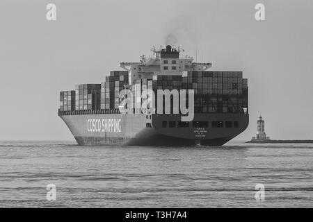 Close Up Photo Of The COSCO SHIPPING, New Panamax Container Ship, CSCL ...