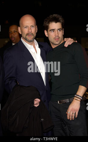 HART'S WAR, Colin Farrell, Bruce Willis, 2002 (c) MGM, courtesy Everett ...