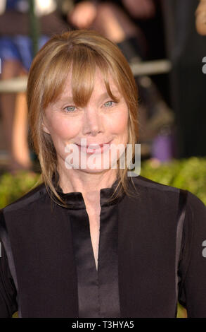 SISSY SPACEK 8TH SCREEN ACTORS GUILD AWARDS ARRIVALS SHRINE AUDITORIUM ...
