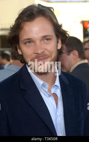 PETER SARSGAARD K-19: THE WIDOWMAKER PREMIERE WESTWOOD LOS ANGELES USA ...