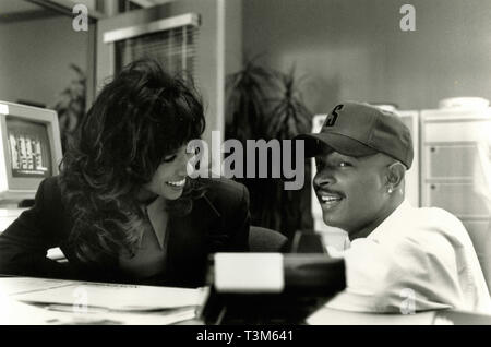 MO' MONEY (1992) STACEY DASH, DAMON WAYANS MMY 053 Stock Photo - Alamy