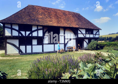 Timber-framed Wealden hall house Stock Photo - Alamy