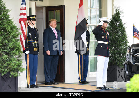 President Donald Trump greets Army cadets during the NCAA college ...