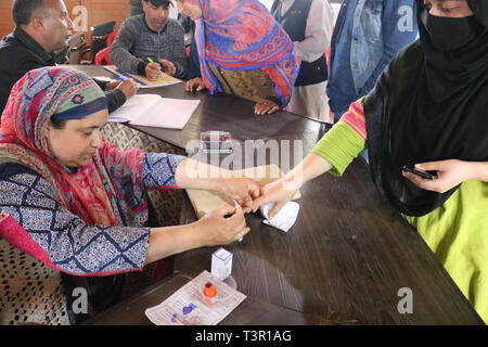 Indian elections , Finger with indelible ink marking after voting in ...