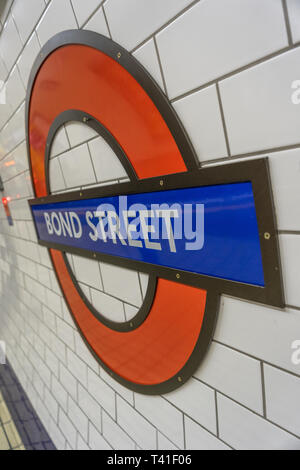 Logo of the London Underground, Bond Street, logo of the underground ...