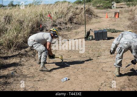 U.S. Airmen from the 271st Combat Communications Squadron, Pennsylvania ...