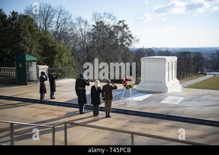 Lt. Gen. M.N. (Mike) Rouleau, commander, Canadian Joint Operations ...