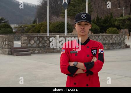 A Soldier assigned to the 194th Division Sustainment Support Battalion ...