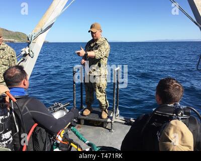Seabee divers assigned to Underwater Construction Team One (UCT ONE ...