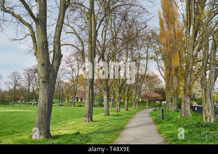 Markfield Park Tottenham, London, England UK 014/07/2013. Steampunk ...