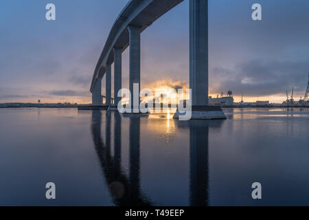 The massive Jordan Bridge over the Elizabeth River in Virginia ...
