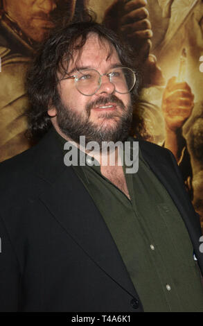 Director Peter Jackson at the premiere of Lord of the Rings: Return of ...