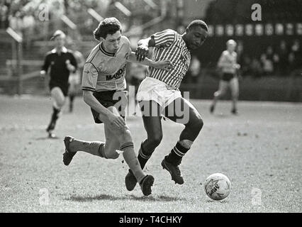 Footballer Tim Steele of Wolverhampton Wanderers 6/10/1990 Tim Steele ...
