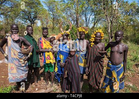 Mursi tribe, Mago National Park, Ethiopia Stock Photo - Alamy