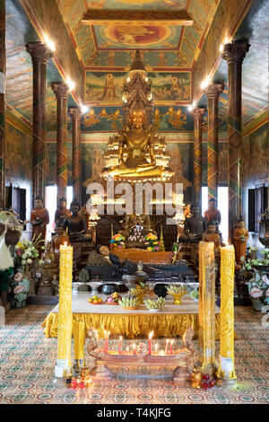 Inside the Wat Phnom temple in Phnom Penh, Cambodia. Beautiful view of ...