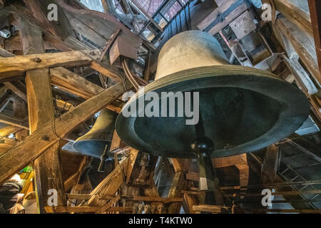 Bourdon Emmanuel, the largest bell of Notre-Dame de Paris, is housed in ...