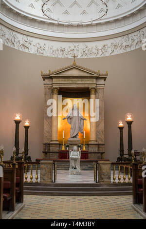 Christus statue of Christ by Bertel Thorvaldsen, Copenhagen Cathedral ...