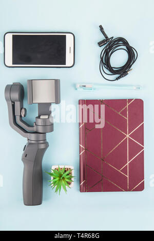 Simple mobile video blogging equipment - smartphone, stabilizer and ...