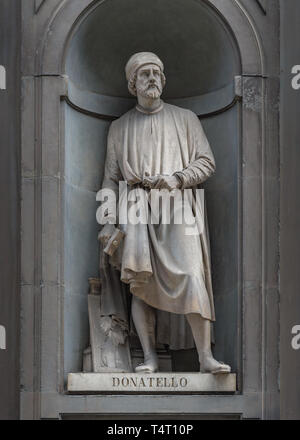 Donatello statue of David, Loggia, Florence Stock Photo - Alamy