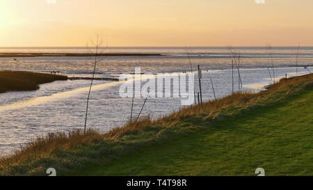 Harbour entrance in Spieka Neufeld, view of the Wadden Sea, district of ...