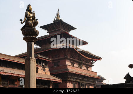 The beautiful architecture in the historical Patan Durbar Square ...
