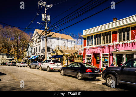 Main Street Chester, Connecticut, USA Stock Photo - Alamy