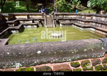 Kumara Pokuna, Polonnaruva, Sri Lanka Stock Photo - Alamy