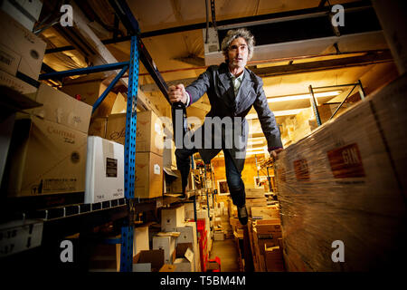 Vinentusiast Jon Rimmerman har bygd opp vinfirmaet Garageist ved hjelp ...