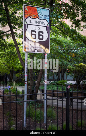 Iconic Route 66 starting sign in Downtown Chicago Stock Photo - Alamy