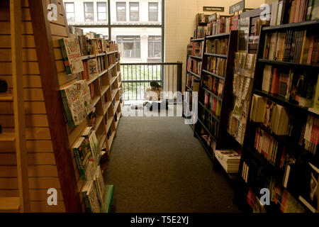 Inside the Barnes & Noble Bookstore in The Grove at the Farmers Market ...