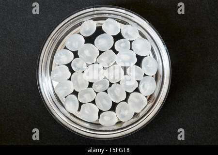 Polypropylene (polypropene, PP) plastic, chemical structure. Skeletal ...
