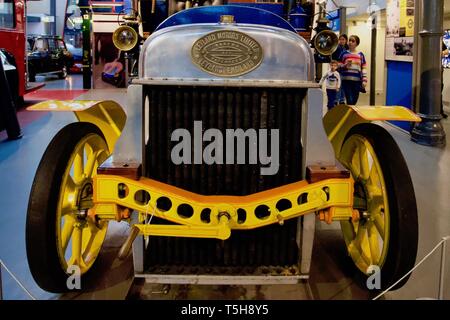 LONDON BUS about 1908 Stock Photo - Alamy